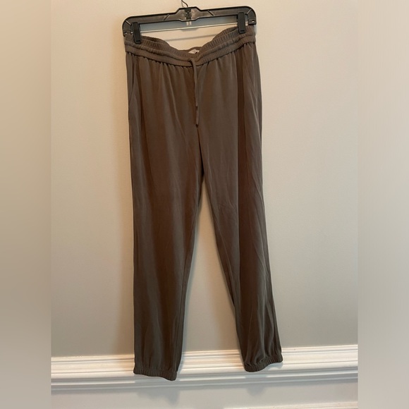 Vince | Pants & Jumpsuits | Vince Pants | Poshmark